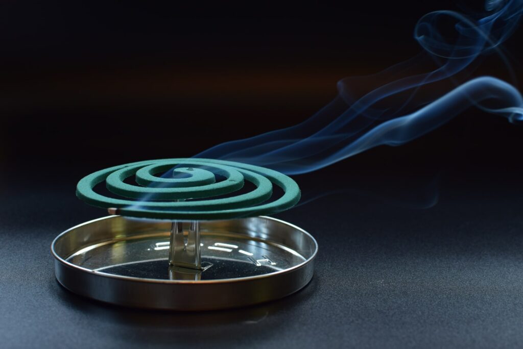 これからの季節に必須の虫よけ・殺虫剤。手軽に使用できるスプレータイプや置くだけタイプの防虫・殺虫剤、捕虫器の人気アイテムを早めに手に入れよう！ - monopra（モノプラ）